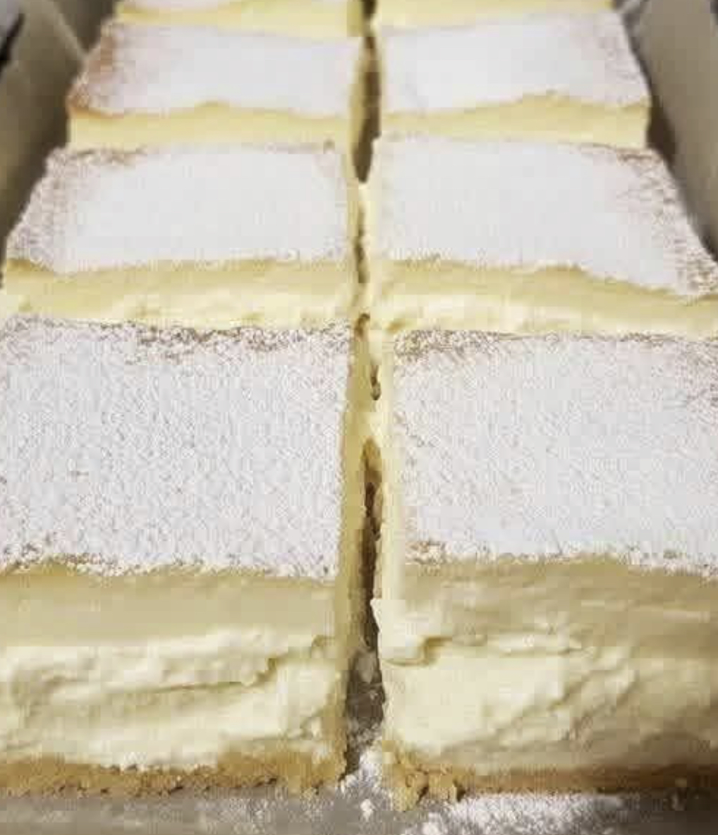 Vanilla Custard Cream Squares - Grandm Old Recipes