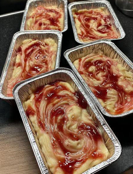 Strawberry Swirl Loaf - Grandm Old Recipes
